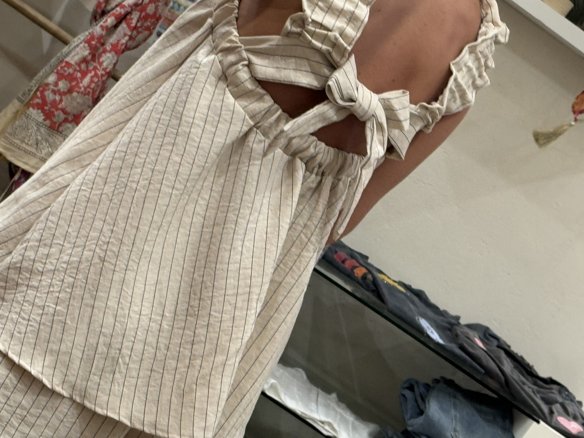 BAZAAR • Σελίδα 2 από 2 • DETAILS OFFICIAL